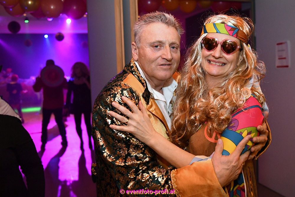 Tanzschule Chris - Tanzschule in Wien, Österreich: www.tanzschulechris.at